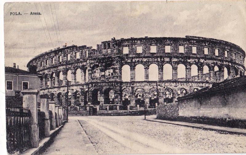 POLA PULA ISTRA HRVATSKA ARENA . STARA RAZGLEDNICA