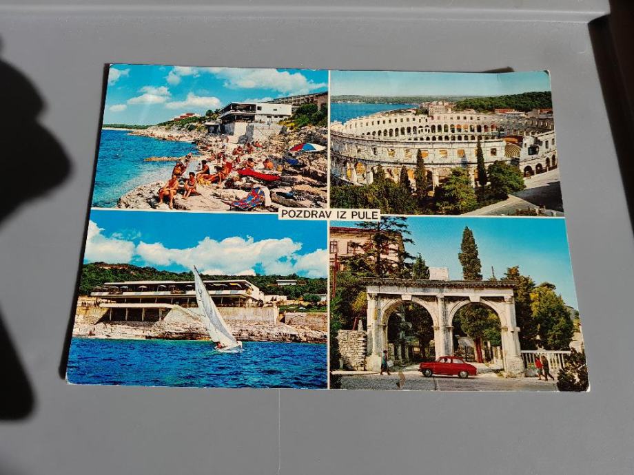 PULA STARA RAZGLEDNICA VEĆEG FORMATA