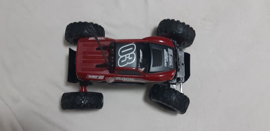 Prodajem RC auto/dzip