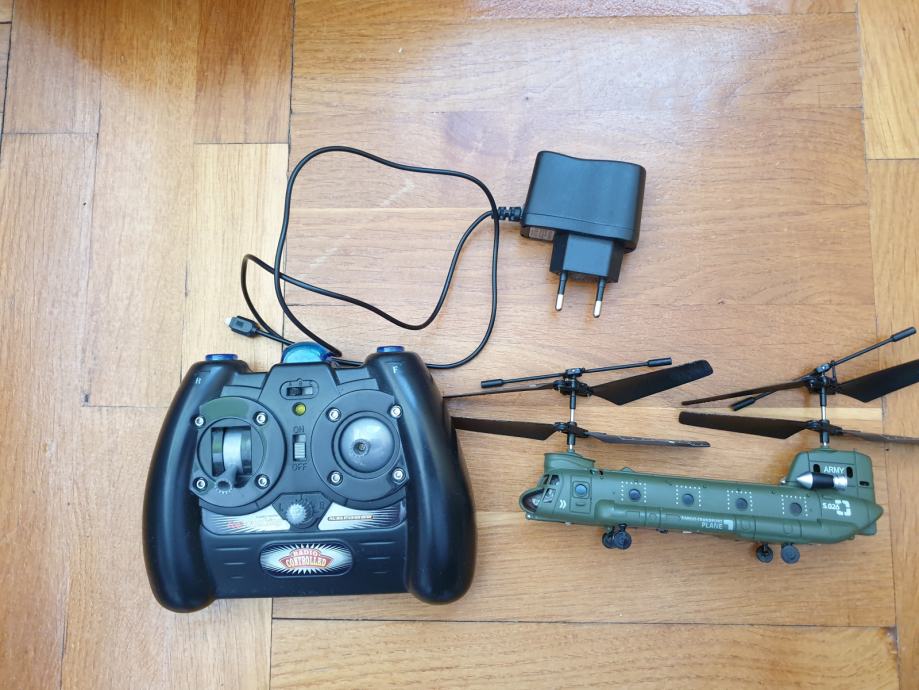 Syma S026 - Chinook Cargo helikopter na daljinsko upravljanje