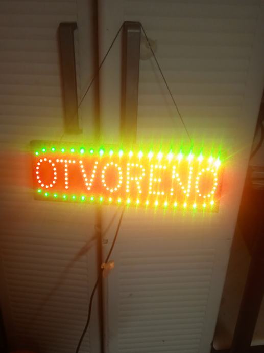 Led reklama otvoreno