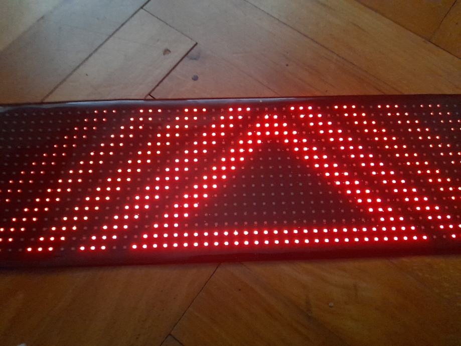 LED reklama display pano