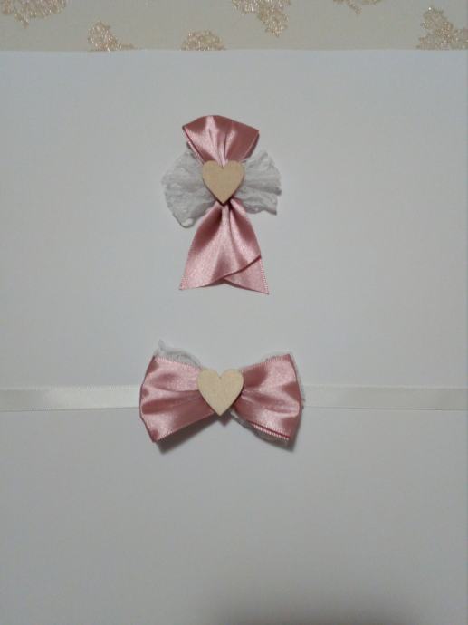 Muški i ženski reveri za vjenčanje