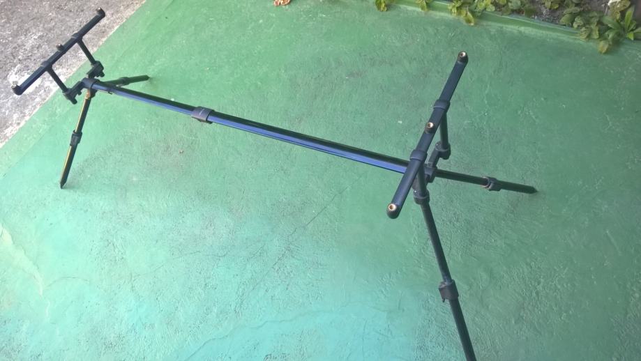 fox stalker rod pod