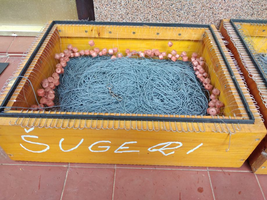 NOVI Parangali u drvenoj kutiji