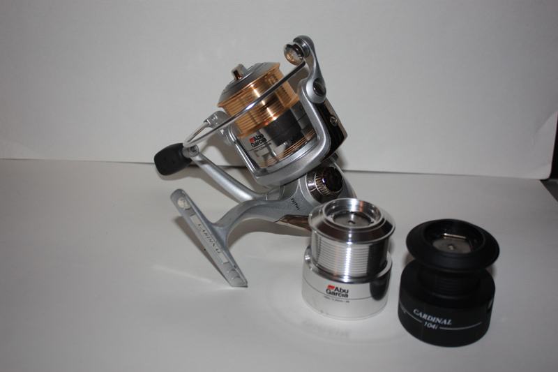 Abu Garcia Cardinal Match/Feeder/Spinning Reel 104i M