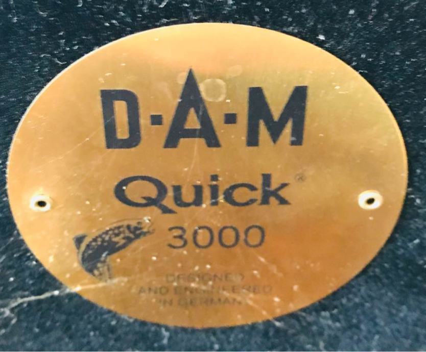 D.A.M. Quick 3000 mašinica za ribolov,stanje 9,8 od 10