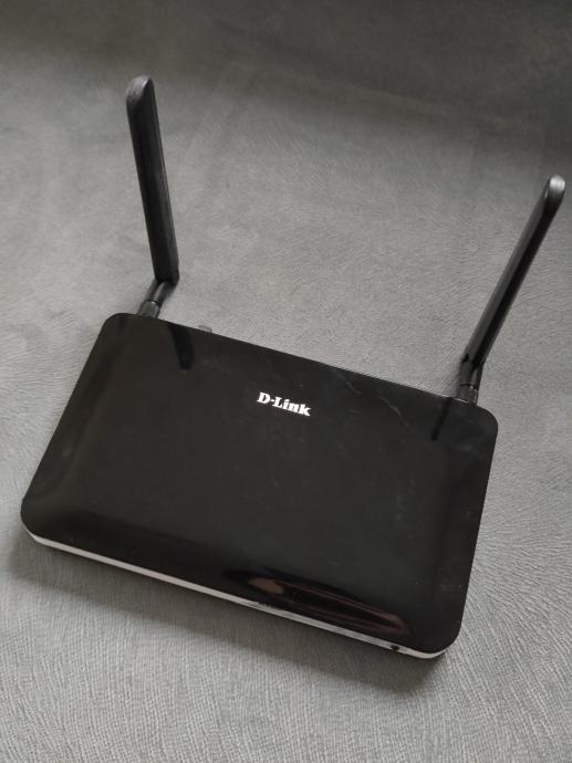 4G LTE Router DWR-921 c3