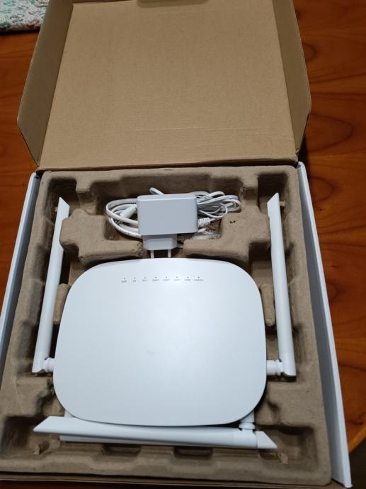 4G LTE wireless router 1x WAN 3xLAN