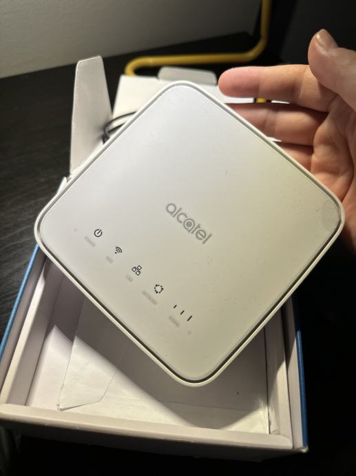 Alcatel HH40V 4g LTE modem/router