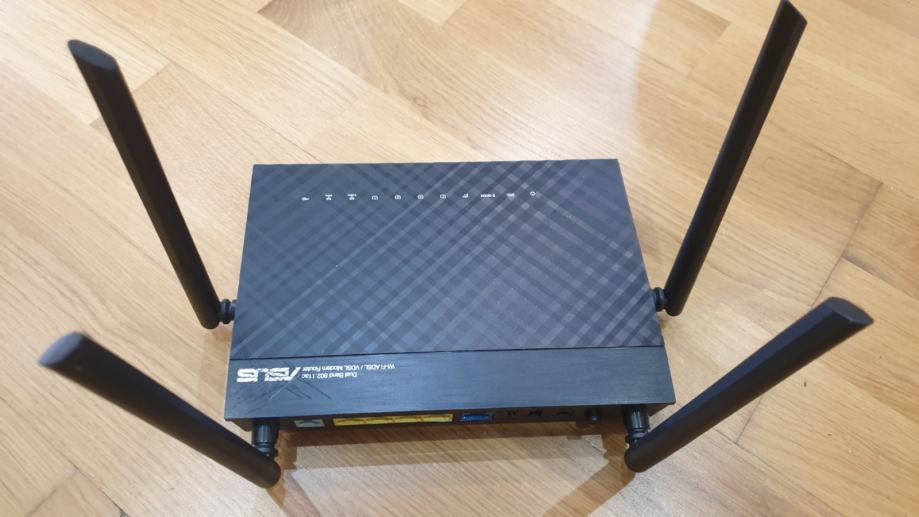 ASUS DSL-AC55U Dual Band 802.11ac Wi-Fi ADSL/VDSL Modem Router