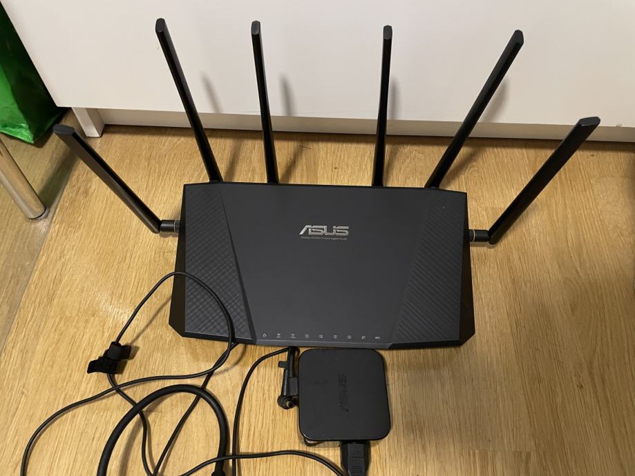 Asus RT-AC3200 router