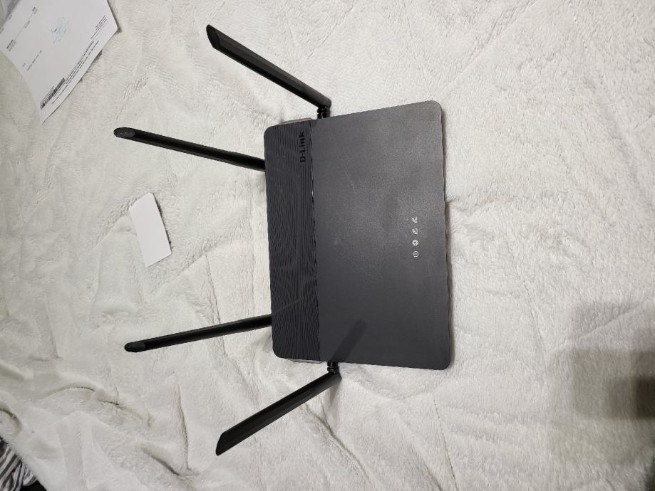 D-Link DIR-878 AC1900 MU-MIMO router ruter