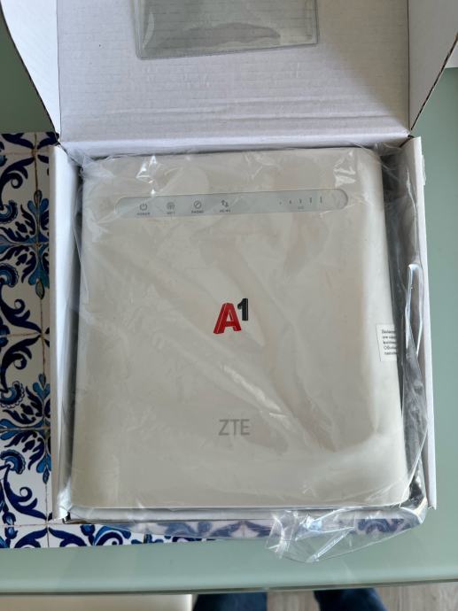 A1 Homebox ZTE MF286R