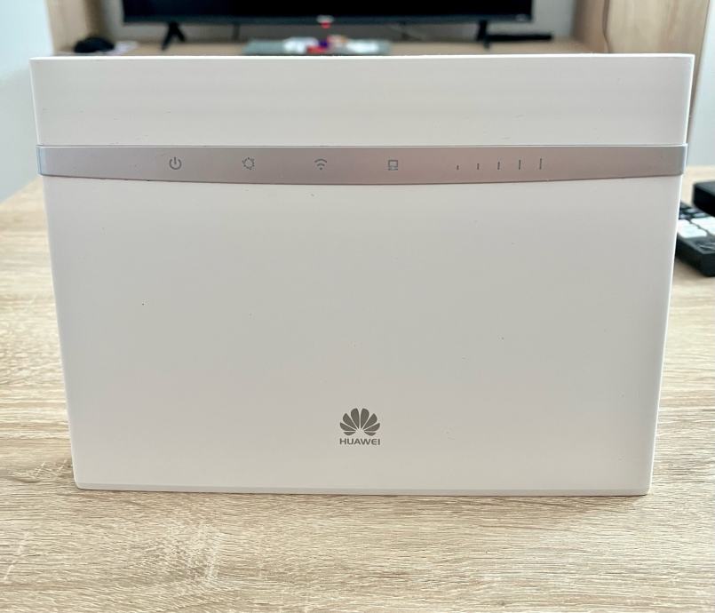 Huawei B525s-32a mobilni router