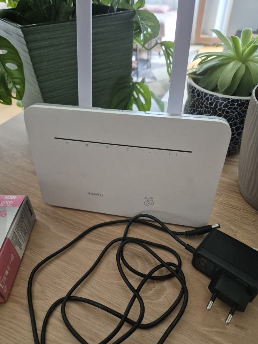 HUAWEI B535-233 4g sim / D Link DWR-932 4g sim router