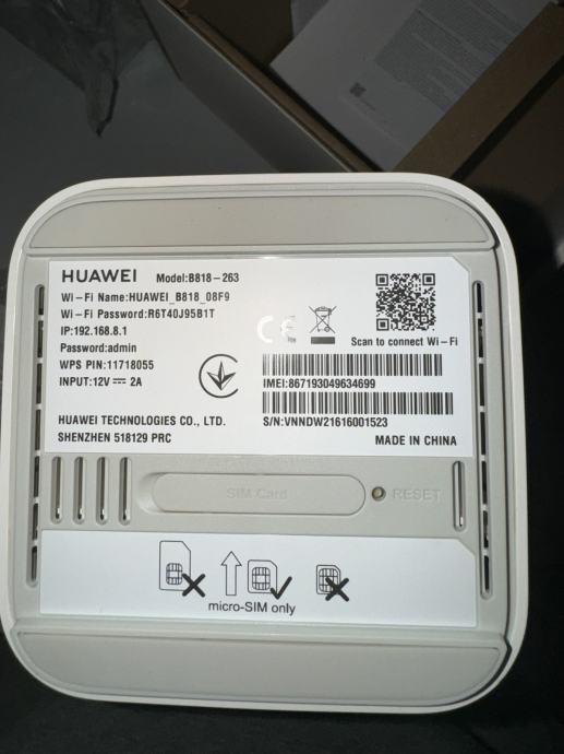 Huawei B818 Router CAT19 na Sim-kartice
