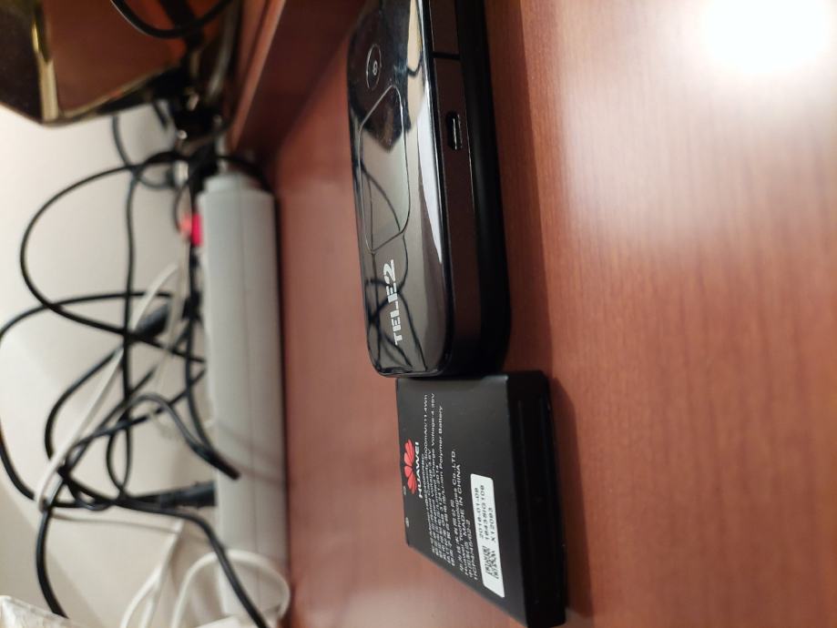 Huawei E5577-321 bežični ruter (router) - Telemach mreža