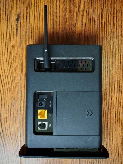 Huawei Internet ruter E5172, 4G /150Mbps LTE, HT mreža.