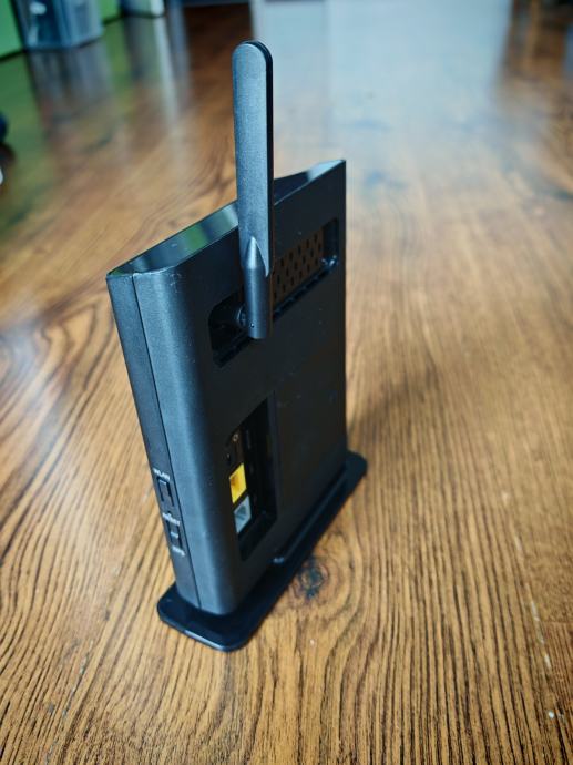 Huawei Internet ruter E5172, 4G /150Mbps LTE, HT mreža.