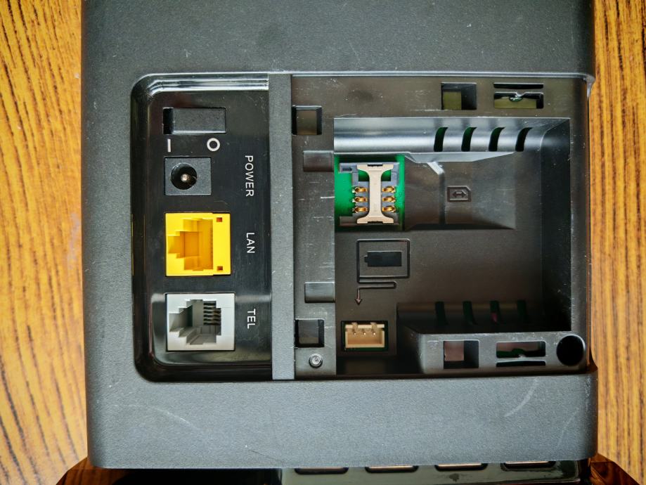 Huawei Internet ruter E5172, 4G /150Mbps LTE, HT mreža.