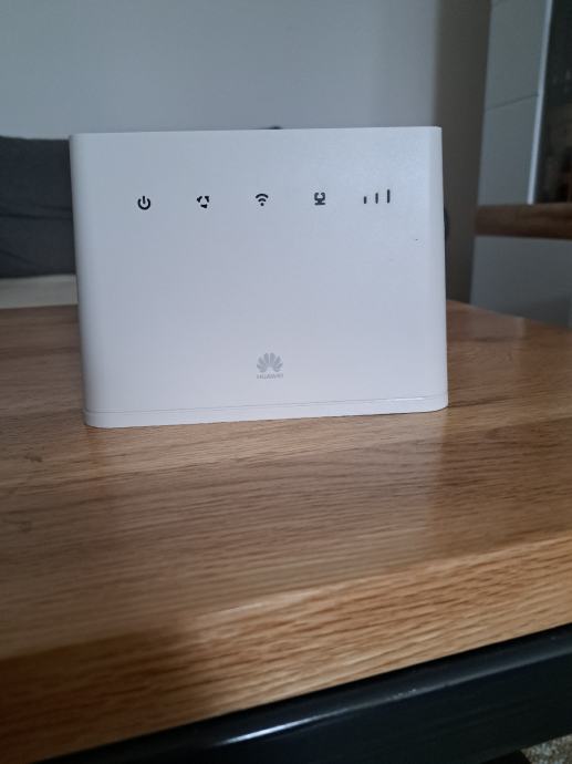 Huawei router