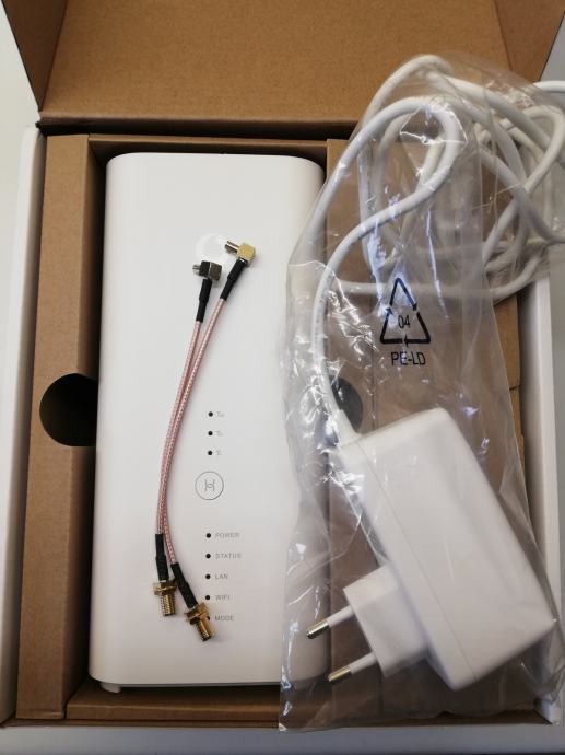 KOMPLET Huawei 4G Router 3 Prime B818-263 + ANTENE + ADAPTERI
