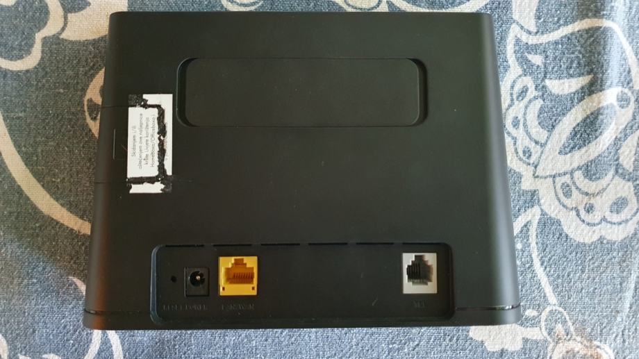 Modem/router Huawei B310s-22, novo