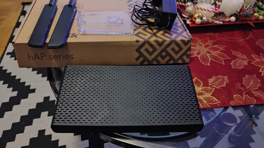 Router/AP Mikrotik HAP AC3 2.4GHz/5GHz, 5x Gigabit Eth, 1x POE port