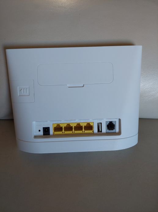 Ruter za internet Huawei LTE CPE B315