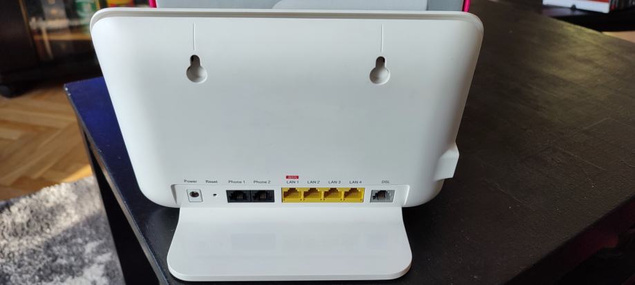 Speedport Plus Internet Modem WiFi Router - Hrvatski Telekom T-com