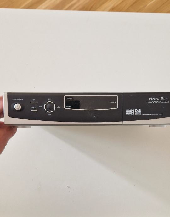 Thompson modem TG782(i) i Nitro box