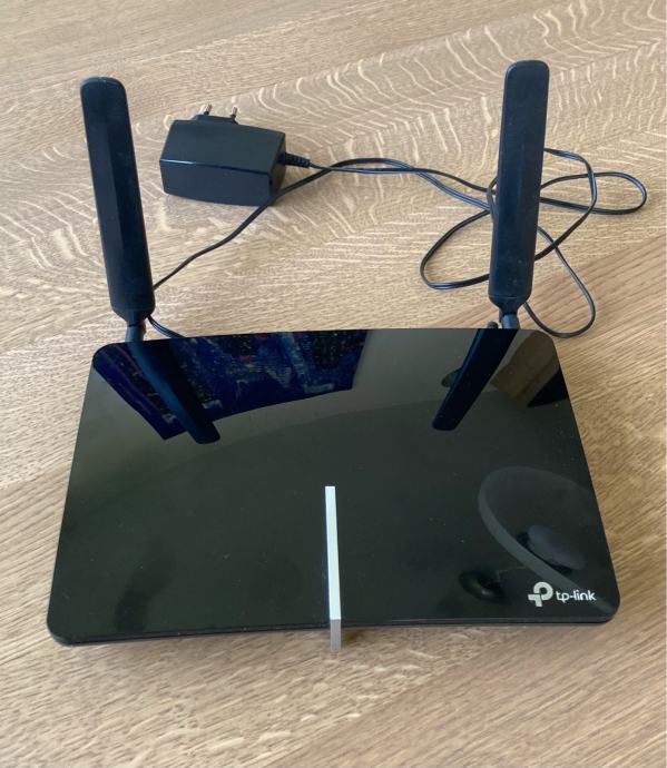 TP-Link Archer MR600 4G dual band Gigabit Router