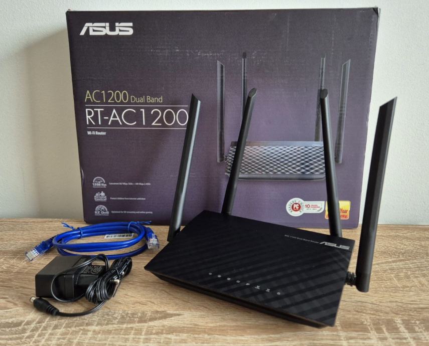 Wi-fi router ASUS RT-AC1200 V2