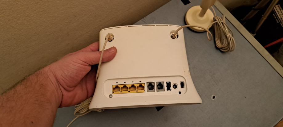 ZTE MF283+ 4G+ LTE modem/router sve mreže