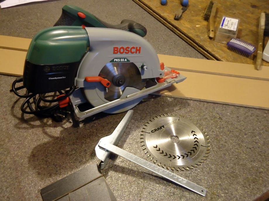 Bosch ručna kružna pila - cirkular PKS 55A, izvrsna, rabljena