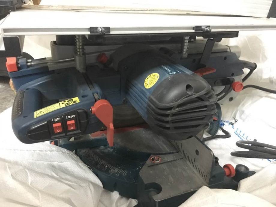 Bosch stolni cirkular