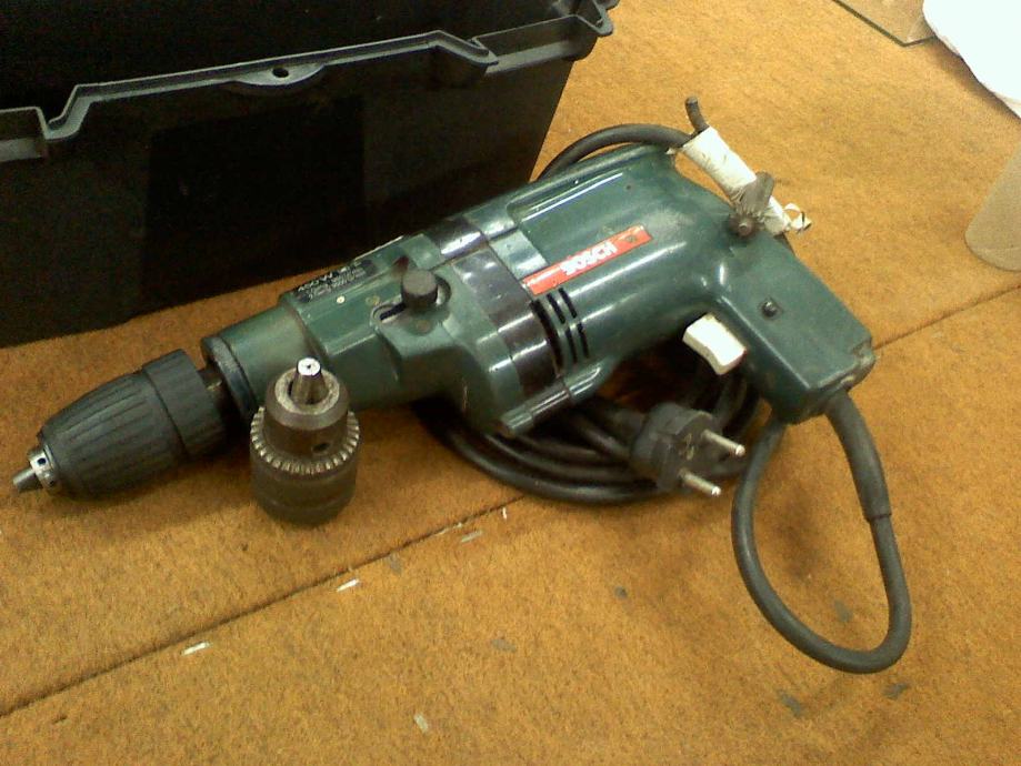 Bosch udarna bušilica