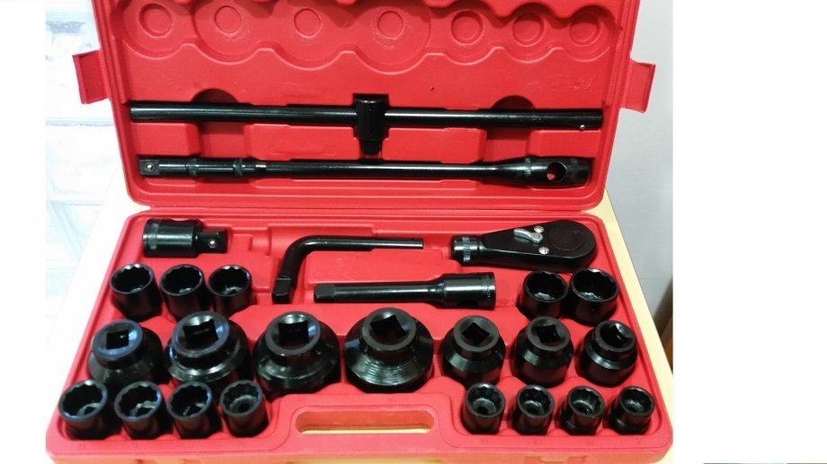Gedore velike udarne kovane, od 21 do 65 mm, NOVE, u koferu, dostava