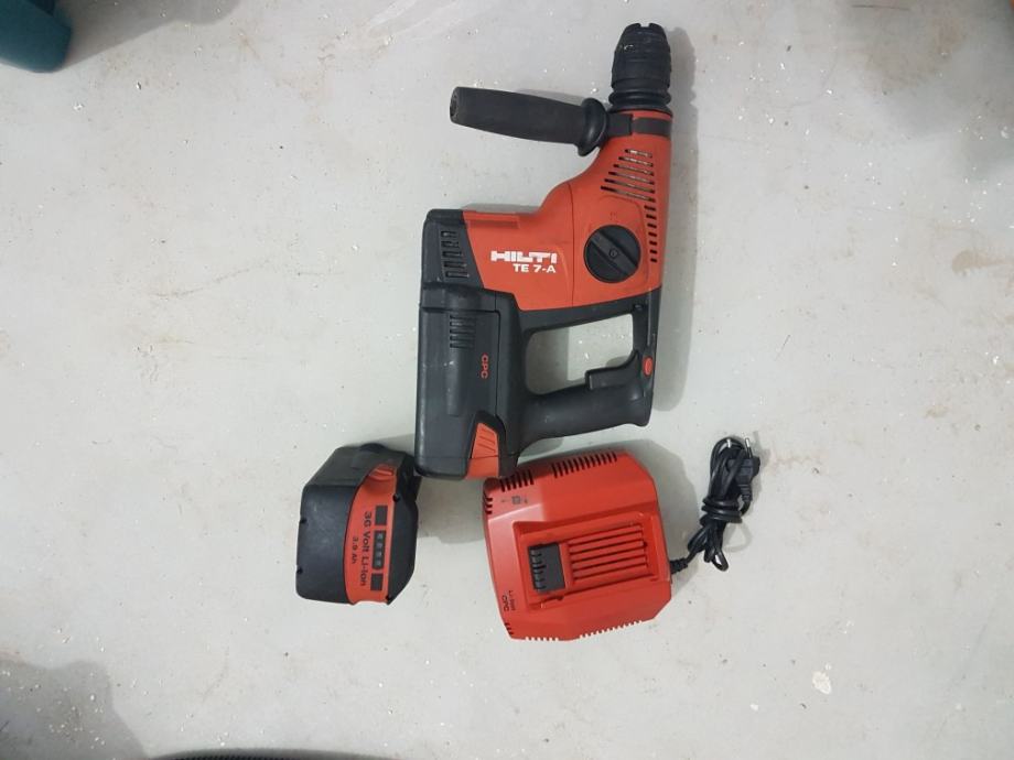 HILTI Te 7a AKU BUSILICA 36V 3.9ah 2KOM