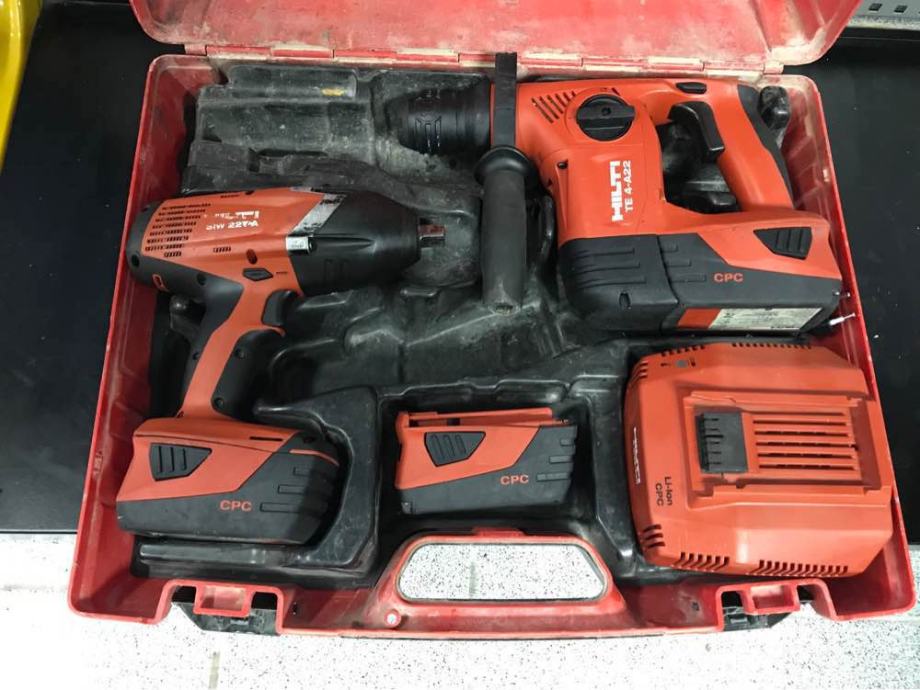 HILTI KOMPLET AKU UDARNA BUŠILICA TE 4 -A 22 i AKU UDARNA GEDORA