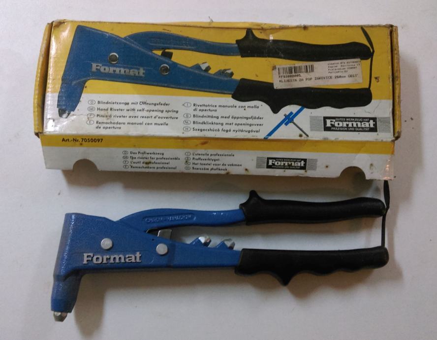 PIŠTOLJ ZA POP ZAKOVICE FORMAT,POTPUNO ISPRAVAN!!!