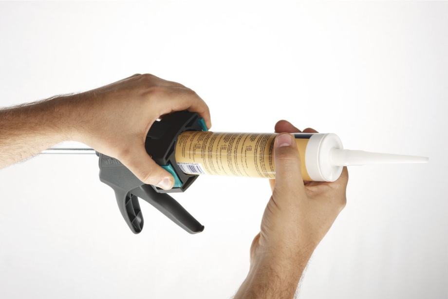 Pištolj za silikon Wolfcraft MG 300