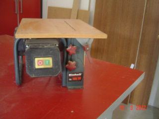 STOLNI MALI CIRKULAR EINHEL