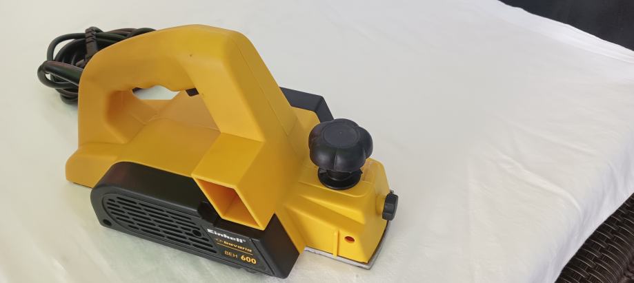 Hoblerica/blanjalica Einhell BEH600 kao nova
