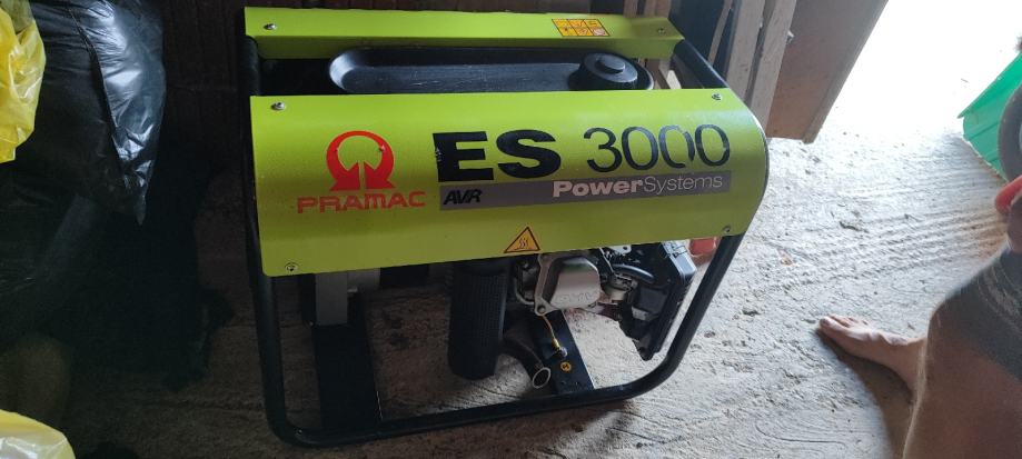 PRAMAC ES 3000