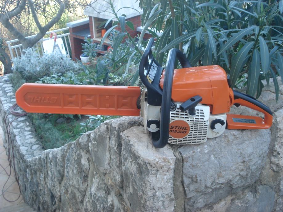 Stihl MS 230