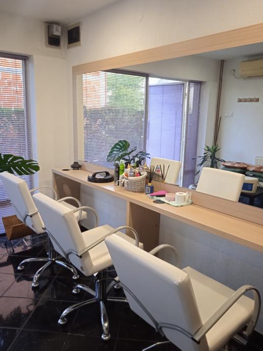 Namještaj za frizerski salon