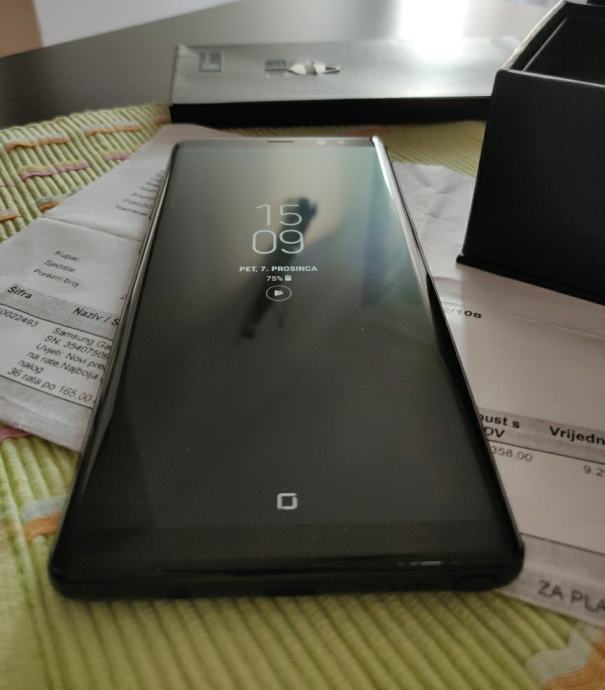 Galaxy Note 8 Black,Malo korišten,kao nov,gar. do 04.2020g. 3095kn