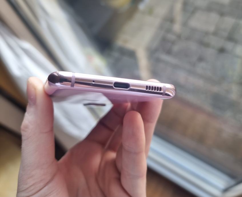 Samsung Galaxy S20 (rozi, 12/128 GB) + maskica na poklon